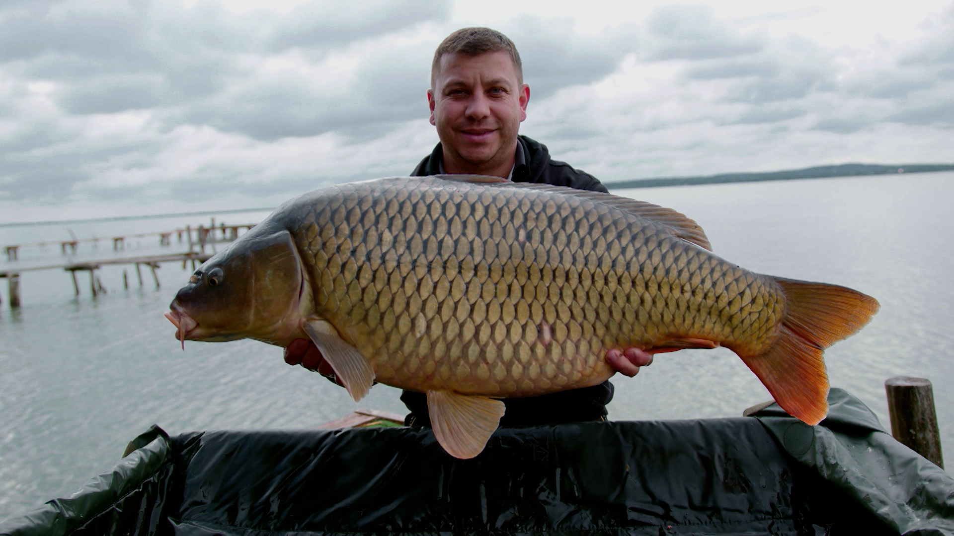 SBS Red One Juice - A piros folyadék - The Fishing and Hunting Channel